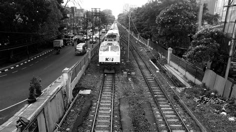 Mimpi Menghidupkan Kembali Jalur Kereta Api Mati Bandung Ciwidey