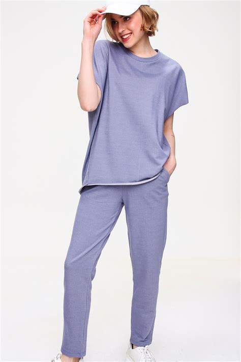 ზომებშია ტანსაცმელი გამოწერით