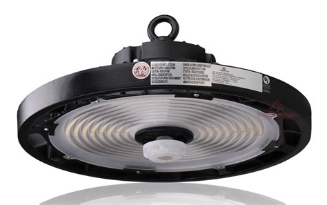 High Voltage 277 480v 240 Watt Titan 5 Series With Motion Sensor Led