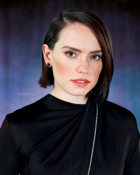 Daisy Ridley Fan On Instagram New More Photos From Yesterday Shes So Beautiful 🖤” Daisy