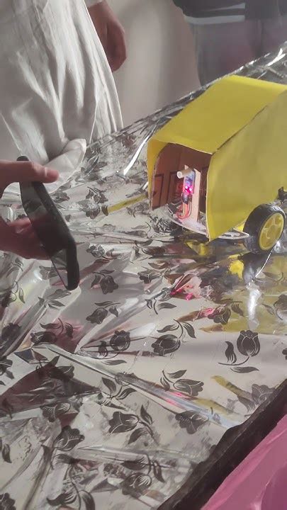 Light Following Robot Using Arduino Experiment Arduino Robotkit