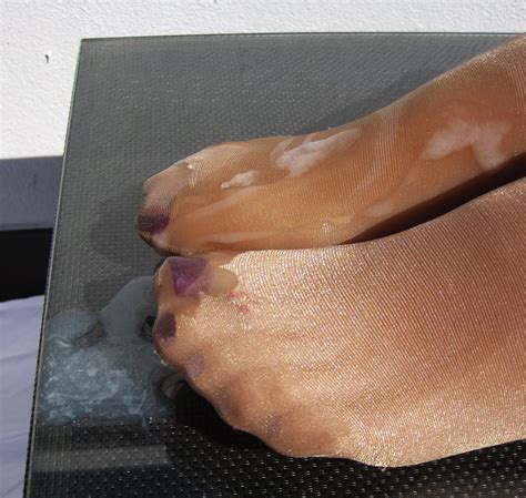 Shiny Nylon On Rooftop Photos Xxx Porn Album