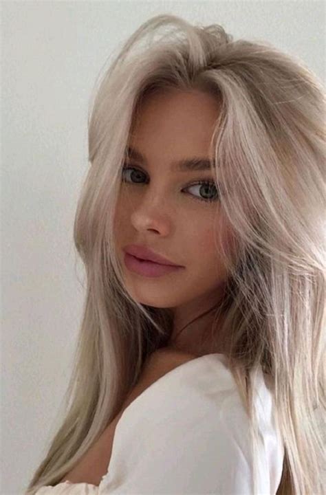 Scandi Blonde Blonde Hair Blue Eyes Summer Hair Everyday Makeup Clean Girl Aesthetic