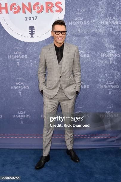 4 642 Bobby Bones Photos And High Res Pictures Getty Images