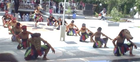 What Are Floor Patterns In Dance