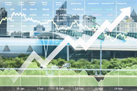 그래프 속성 부동산 사업 및 건설 산업에 대 한 성공적인 투자와 도시 배경에 차트의 주식 금융 인덱스입니다 건축에 대한 스톡 사진 및 기타 이미지 Istock
