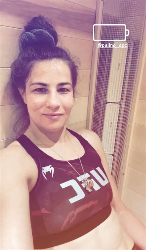 Jasmine R Mmavidsandpics