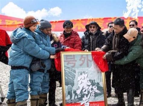 吳京、章子怡新片《攀登者》定檔國慶，編劇更是大有來頭 每日頭條