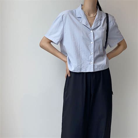 지니슬로우 오픈 카라 여자 셔츠 크롭 반팔 남방 블라우스