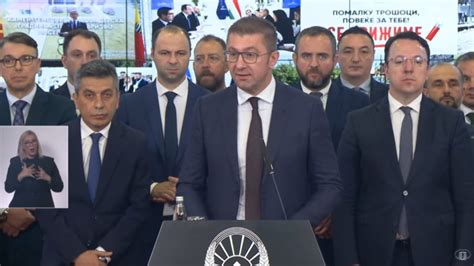 100 дена Влада Реализирани или отпочнати над 100 проекти донесени повеќе мерки и одлуки