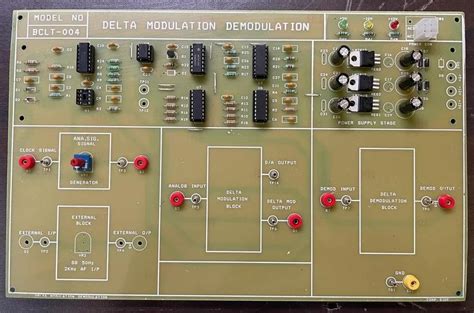 Analog Btw Delta Modulation Demodulation Trainer Kit Model Name Number Bclt 04 At Rs 6000