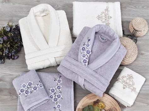 حوله تن پوش مردانه ماندگار تن پوش پنبه نرم 2 رنگ سفید زرد Mandegar