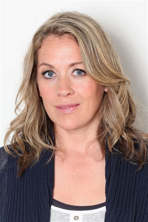 Sarah Beeny Wiki Biography Age Photos Spouse And More