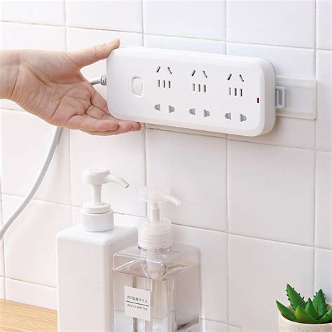 자체 접착 데스크탑 소켓 해결사 케이블 정리기 벽걸이 전원 스트립 홀더 고정 장치 플러그인 탈착식 벽걸이 고정 장치 데스크 액세서리 및 주최자