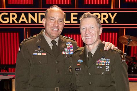 Craig Morgan Enlists In Army Reserve Live Onstage At Grand Ole Opry Excited To Once Again