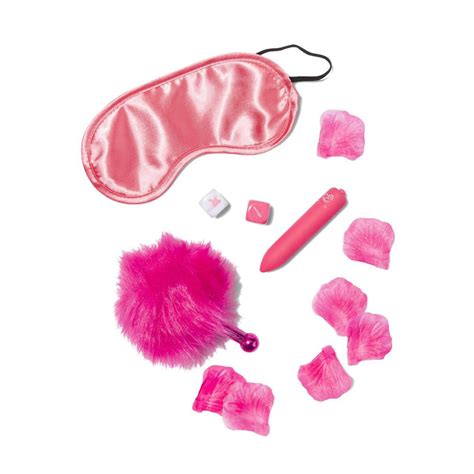 Hema Lanceert Een Sekstoyslijn In Samenwerking Met Easytoys