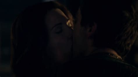 Spartacus Lucretia Sex On Table Scene Eporner