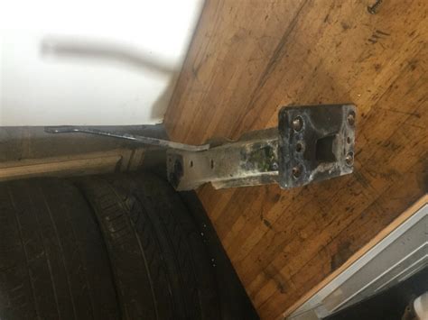 Ford Ka Mk2 Front Drivers Chassis Leg Suport Afordable Bits Used