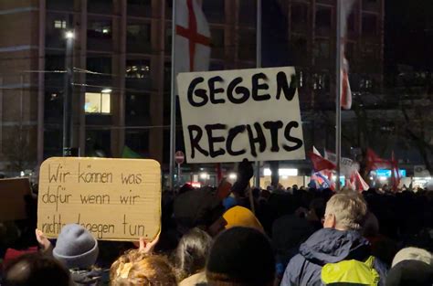 Anti Afd Demos Tausende Protestieren In Berlin Und Freiburg Mopo