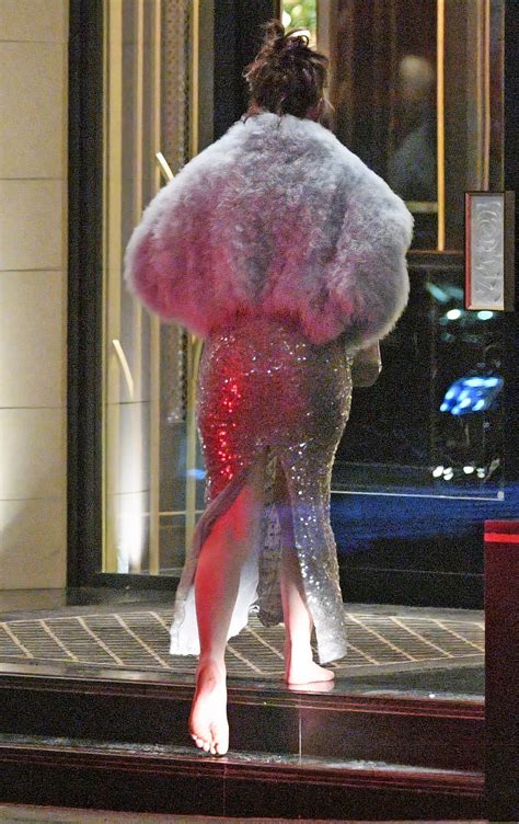 Lily James Feetforum