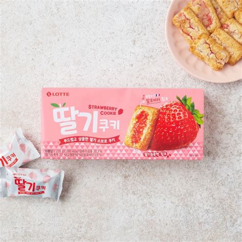 [🚚พร้อมส่ง]lotte Strawberry Cookie 롯데 딸기 쿠키 คุกกี้สตอเบอรี่ 230 กรัม Th