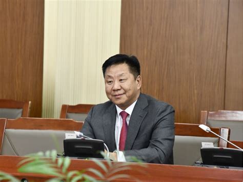 Тавантолгой станцын ажлыг яаралтай эхлүүлэх асуудлыг маргааш Засгийн газрын хуралдаанаар