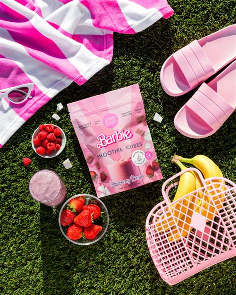 Barbie™ X Bumpin Blends Strawberry Dream Smoothie Cubes 6 Pack