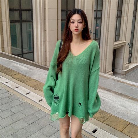 워너비뮤즈 무배🚀 여리여리핏💚색감맛집 여리청순 데미지 브이넥 오버핏 롱 긴팔 니트 그물 트임 티셔츠 봄 가을 겨울 Y2k 뉴트로 빈티지 5col