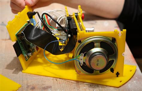 Raspberry Pi DIY Desktop Arcade Cabinet Kit Now Available For 160