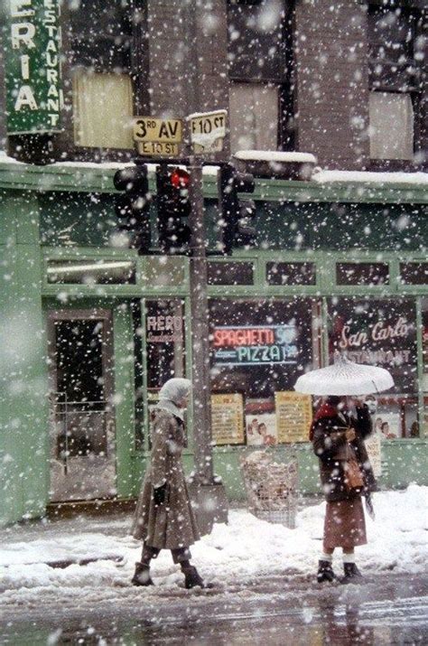 A Set Of Photographs By Saul Leiter 1923 2013 Saul Leiter Vintage
