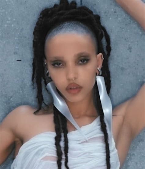 Fka Twigs To Star In Thriller Movie The Lonely Woman Newsbreak