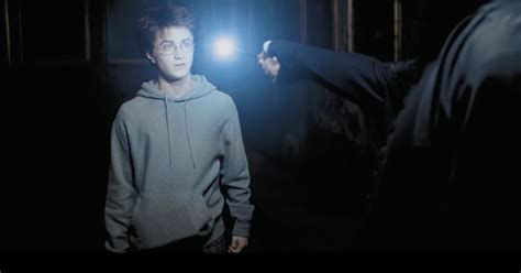 How To Use Siris Lumos Trick And More Harry Potter Spells Popsugar Tech