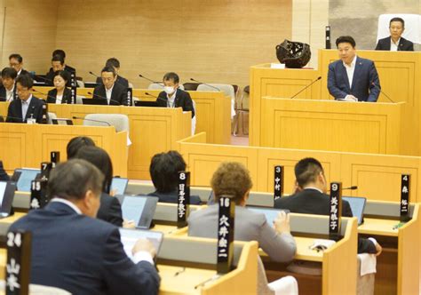 令和6年第2回市議会定例会が開会 今日新聞
