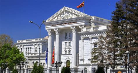 СДСМ ВМРО ДПМНЕ ДУИ и другите добија „трета рата“ државна помош