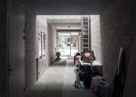 6a Architects Completes Concrete Photography Studio For Juergen Teller