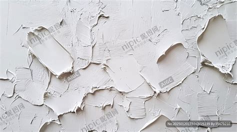 Ai创作图混乱脱落破碎涂料刮痕 白漆金属 脱落破碎涂料刮痕 白色浮雕漆 白色墙面脱落 白漆炸裂 瓷器碎片墙 墙壁破洞 白色撞墙 墙漆脱落 涂鸦风格立体背景 脱落墙漆背景 受损的油漆 脱落的油漆