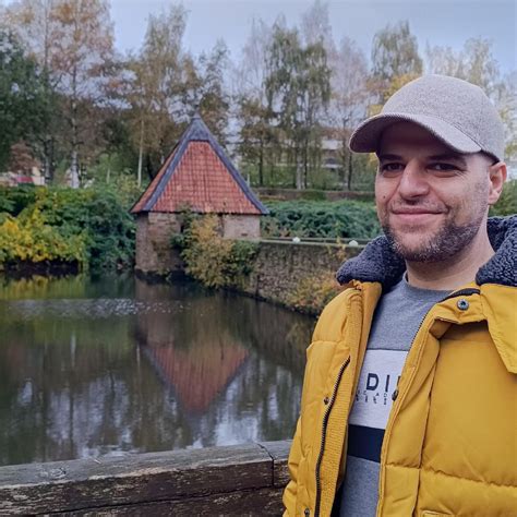 Farshid Ansari Php Entwickler Comcave College® Gmbh Xing