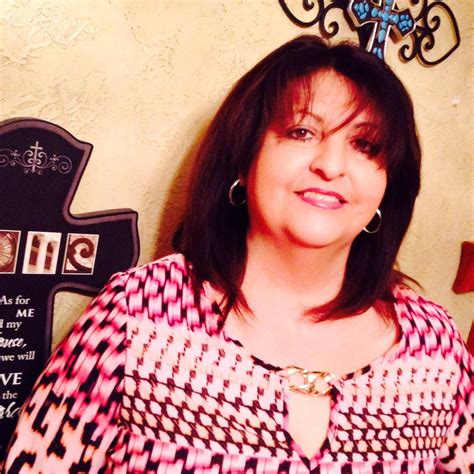 Jeanette Gonzales Realtor With Berkshire Hathaway Dumas Tx