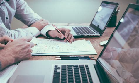 Understanding Virtualization In Cloud Computing For Enhanced Resource Utilization And