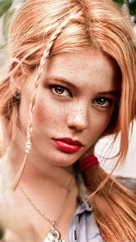 Pin On Redhead Beautiful Red Hair Red Hair Woman Beautiful Face