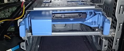 Dell Disk Caddy Stuck Windows 10 Forums
