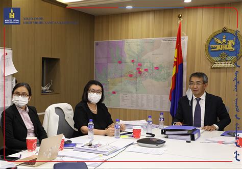 Хөдөлмөрийн тухай хуулийн шинэчилсэн найруулгын төслийн УИХ ын ажлын хэсэг хуралдлаа