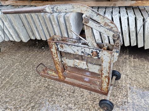 Manual Block Splitter Garden Build