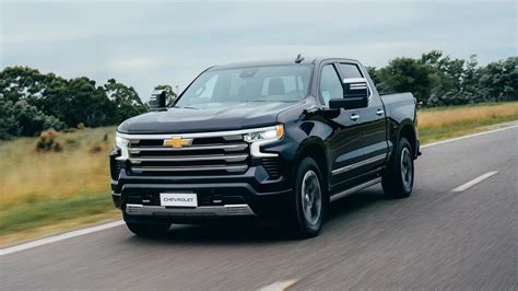 Chevrolet Silverado Equipamiento Por Versión En Argentina