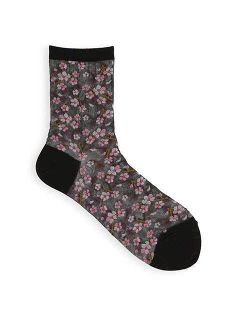 日本 Tabio 薄紗櫻花中筒襪 12 Black 誠品線上