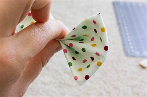 The Silly Babbitts DIY No Sew Bows