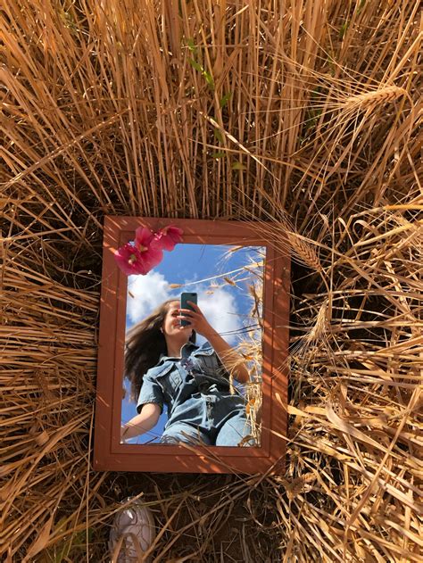 Girl Mirror Selfie Photos Download The Best Free Girl Mirror Selfie