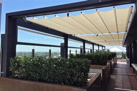 Shaderunner Retractable Shade Systems Noosa Screen Shades