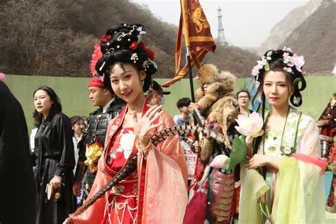 第五届云台山汉服花朝节盛大开幕 澎湃号政务 澎湃新闻 The Paper