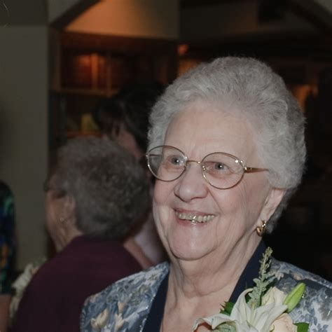 Karen Kasss Instagram Twitter And Facebook On Idcrawl